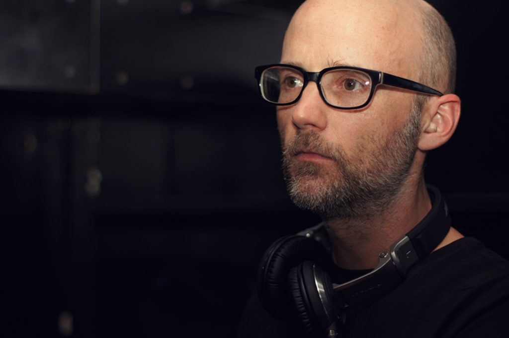 Moby estrena el sencillo «Too Much Change» (con Apollo Jane) y lo ... Moby estrena el sencillo «Too Much Change» (con Apollo Jane) y lo ...