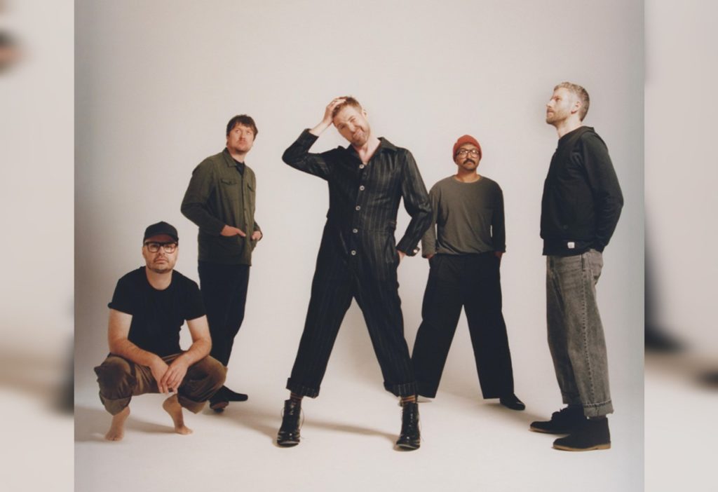 Los Kaiser Chiefs estrenan "Feeling Alright" y confirman disco en 2024