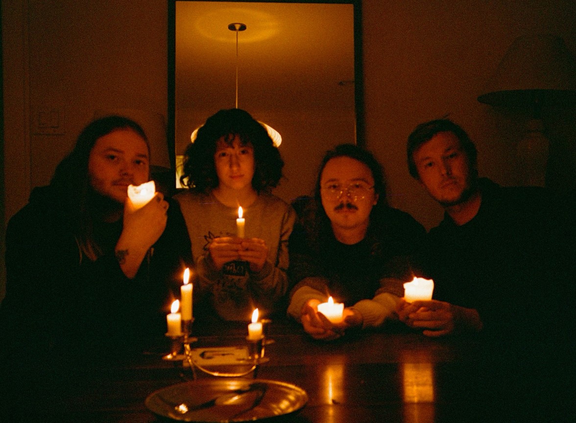 Avanzamos con 3 canciones hacia el nuevo LP de Moontype, 'I Let the ...
