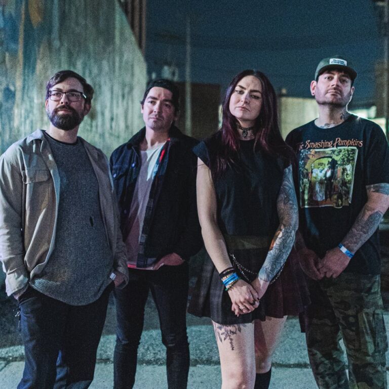 Deer Fang manipula emociones con caos y distorsión en su nueva rola ...